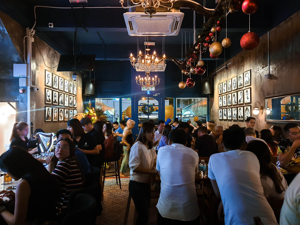 Design Society's Mockingbird Bar Renovation Work by Alto Builders